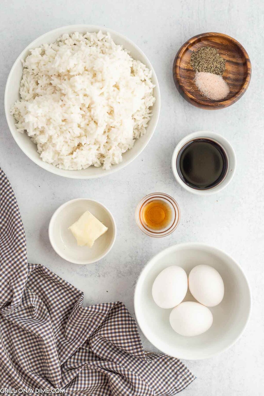 Blackstone Hibachi Rice - grillonadime.com