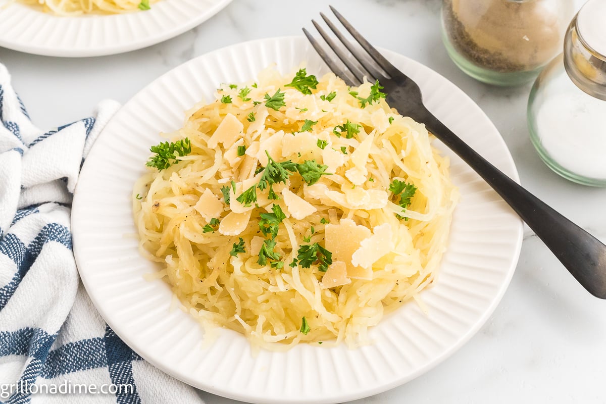 Grilled Spaghetti Squash Recipe - grillonadime.com