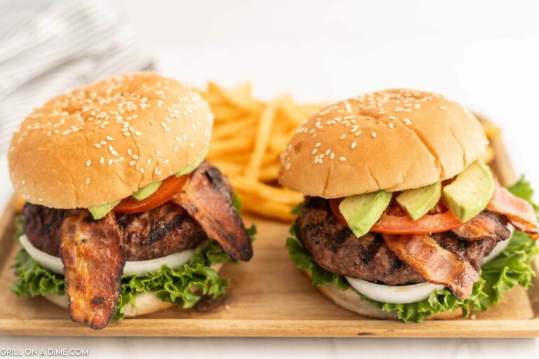 Grilled Avocado Bacon Burger - grillonadime.com