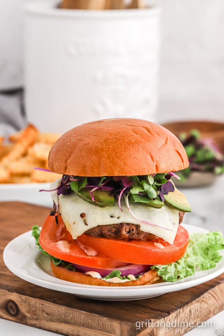 California Burger Recipe - grillonadime.com