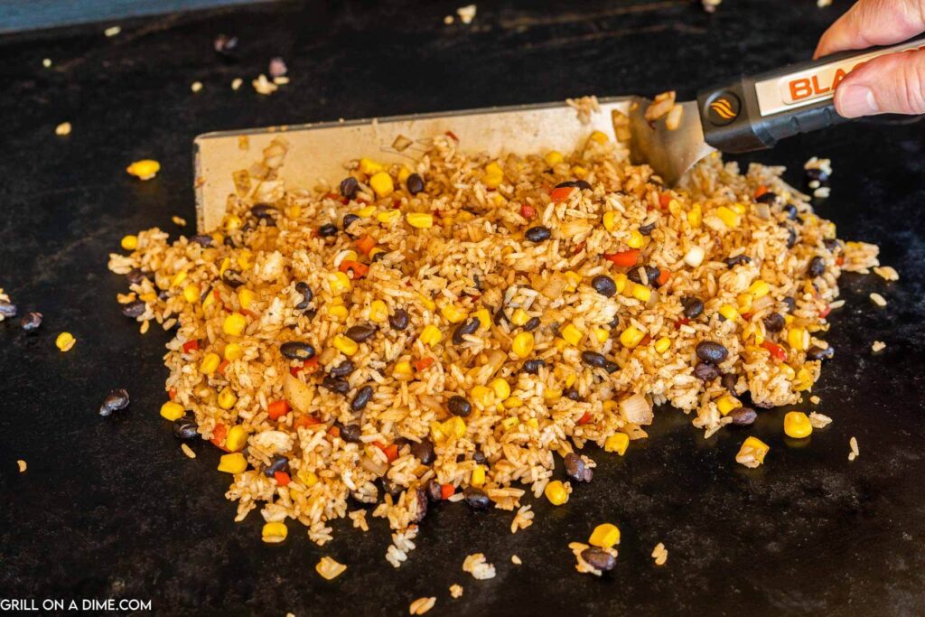 Mexican Fried Rice - grillonadime.com