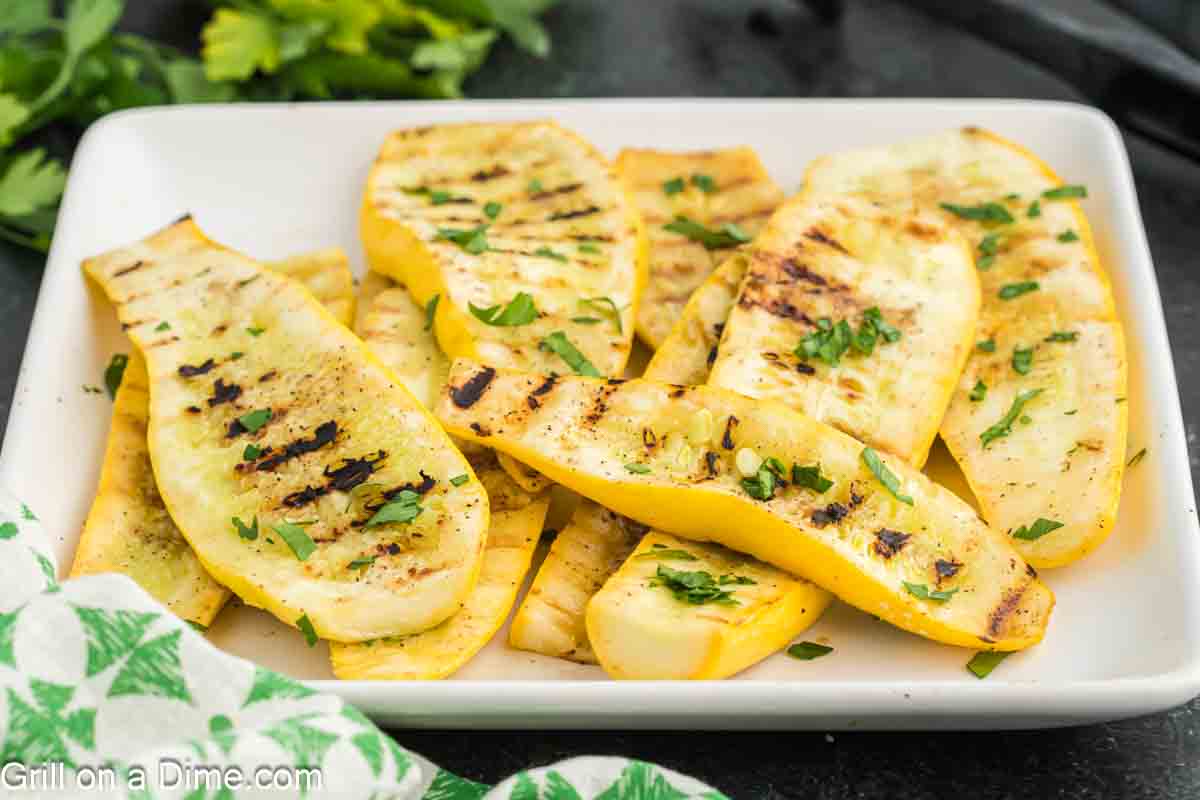 Grilled Yellow Squash - grillonadime.com