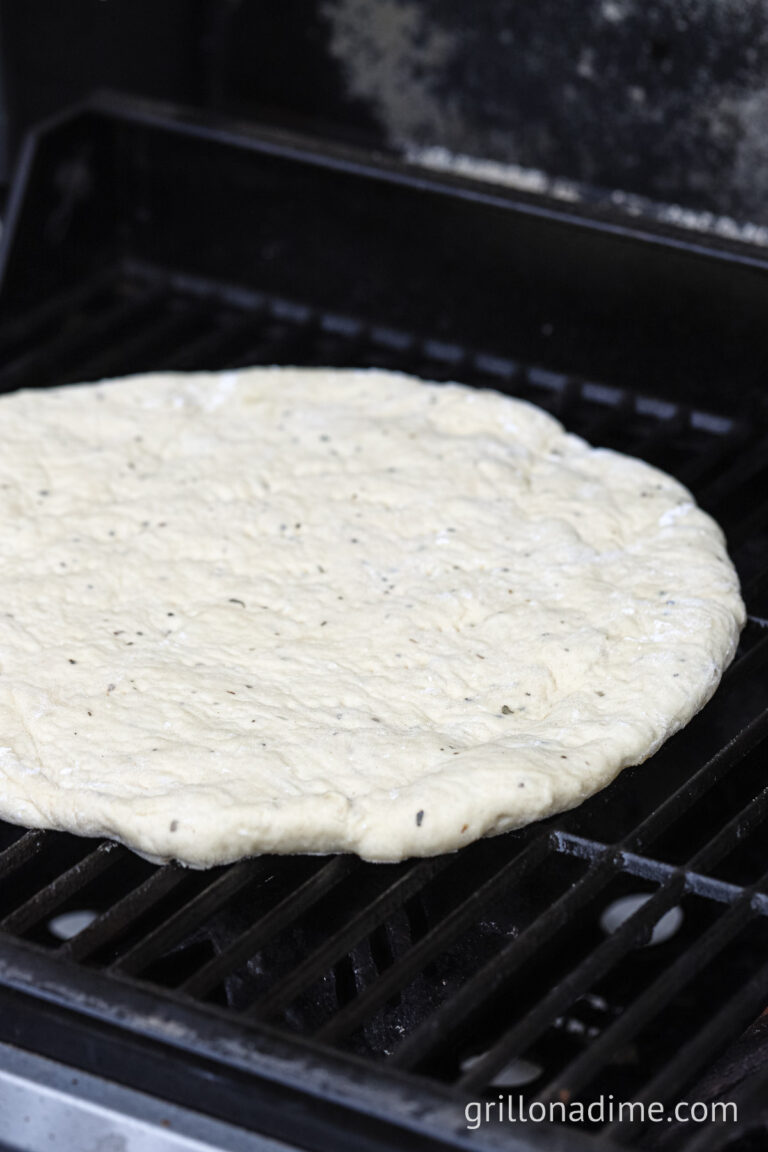 Grilled Pizza Dough: Perfect for Family Nights - grillonadime.com