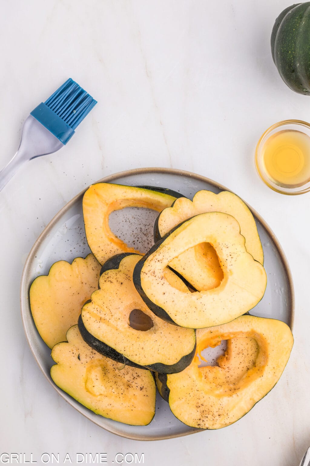 Grilled Acorn Squash Recipe - grillonadime.com
