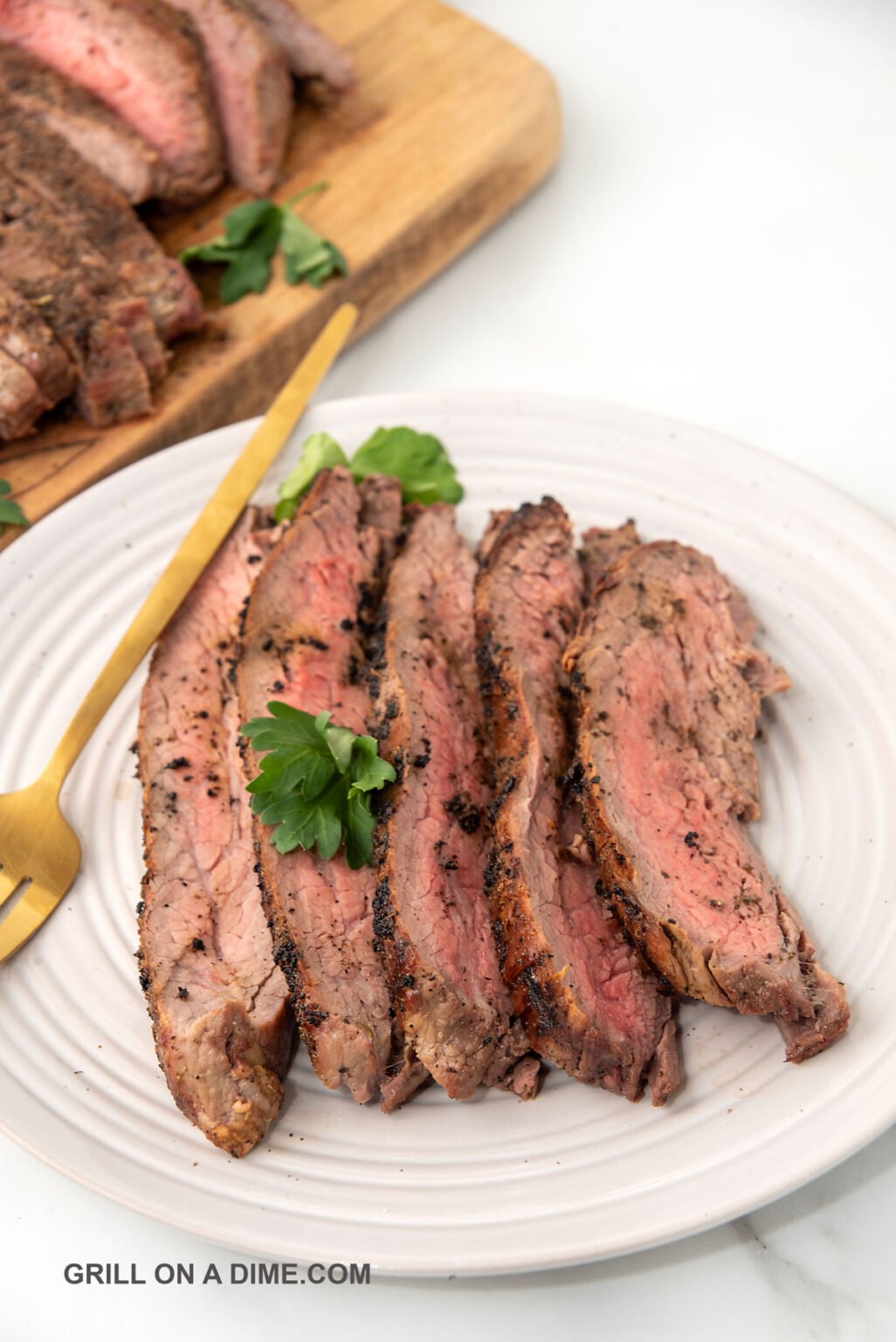 Grilled Flank Steak - grillonadime.com