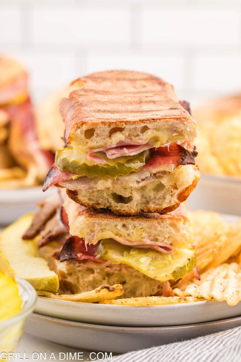 Cuban Grilled Sandwich - grillonadime.com