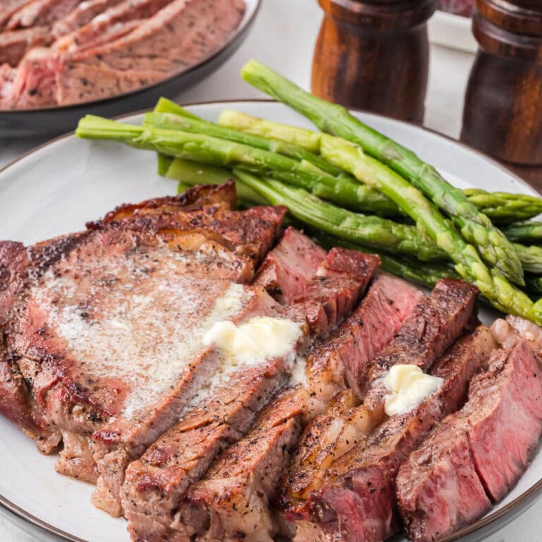 The Best Meats to Smoke - grillonadime.com