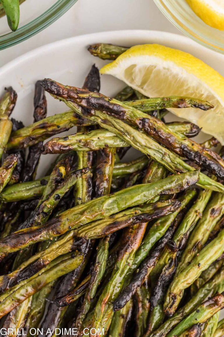 Best Grilled Green Beans Recipe - Grill on a Dime