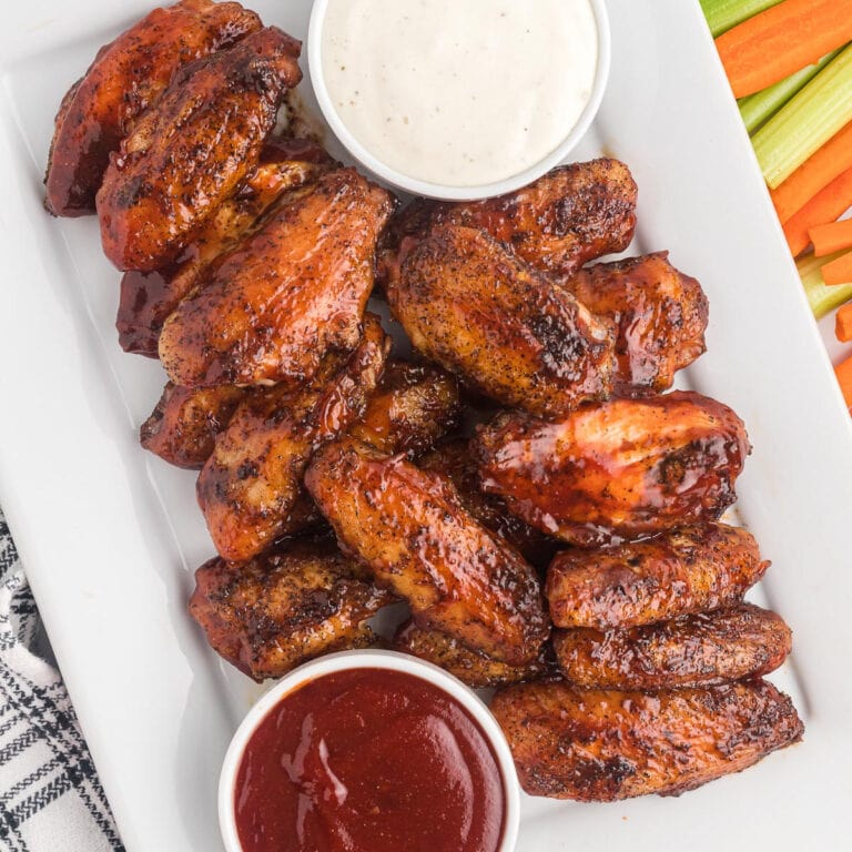 Hot Honey Chicken Wings - grillonadime.com