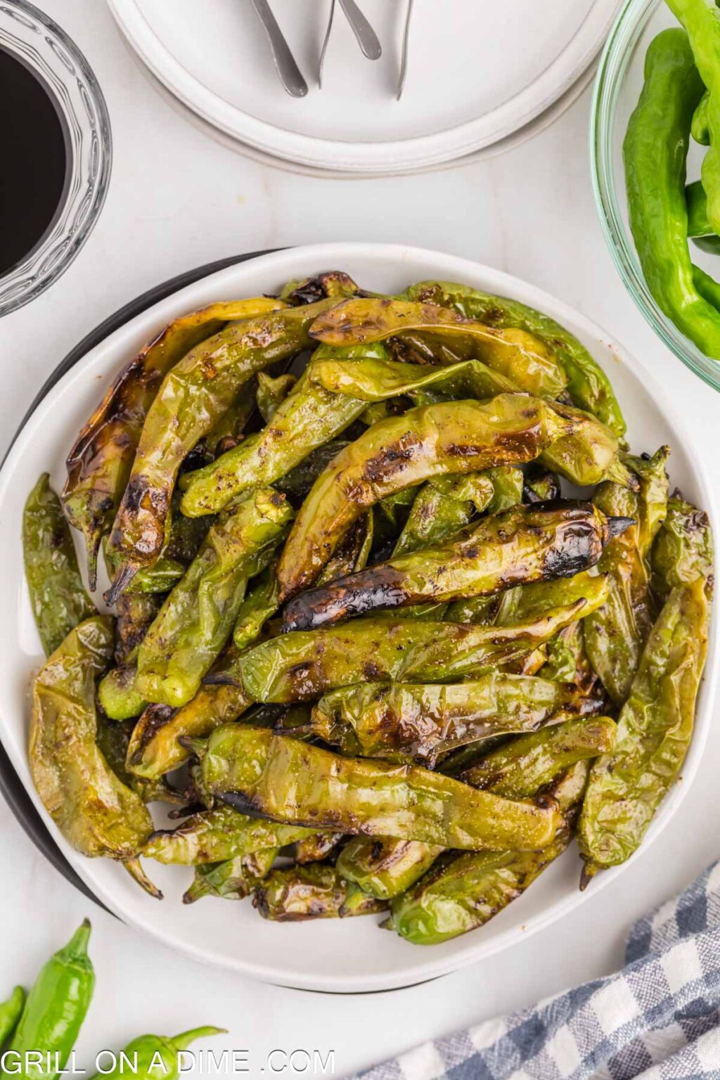 Grilled Shishito Peppers - grillonadime.com