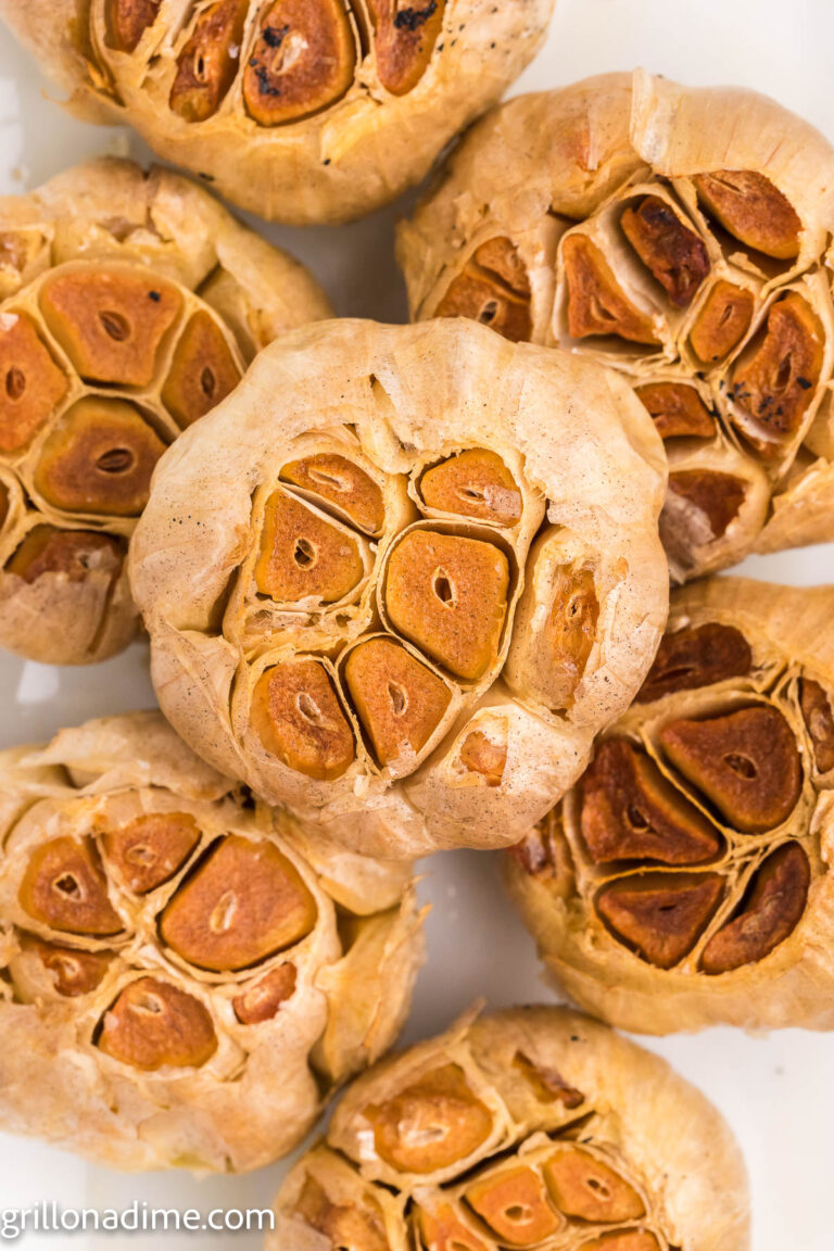 Smoked Garlic - grillonadime.com