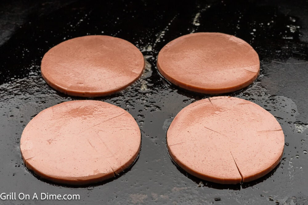 Easy Blackstone Fried Bologna