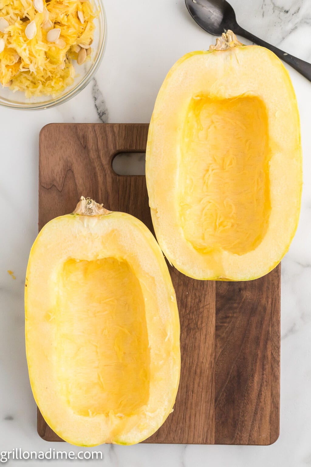 Grilled Spaghetti Squash Recipe: Easy and Delicious - grillonadime.com