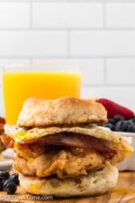 Chicken Breakfast Sandwich - grillonadime.com
