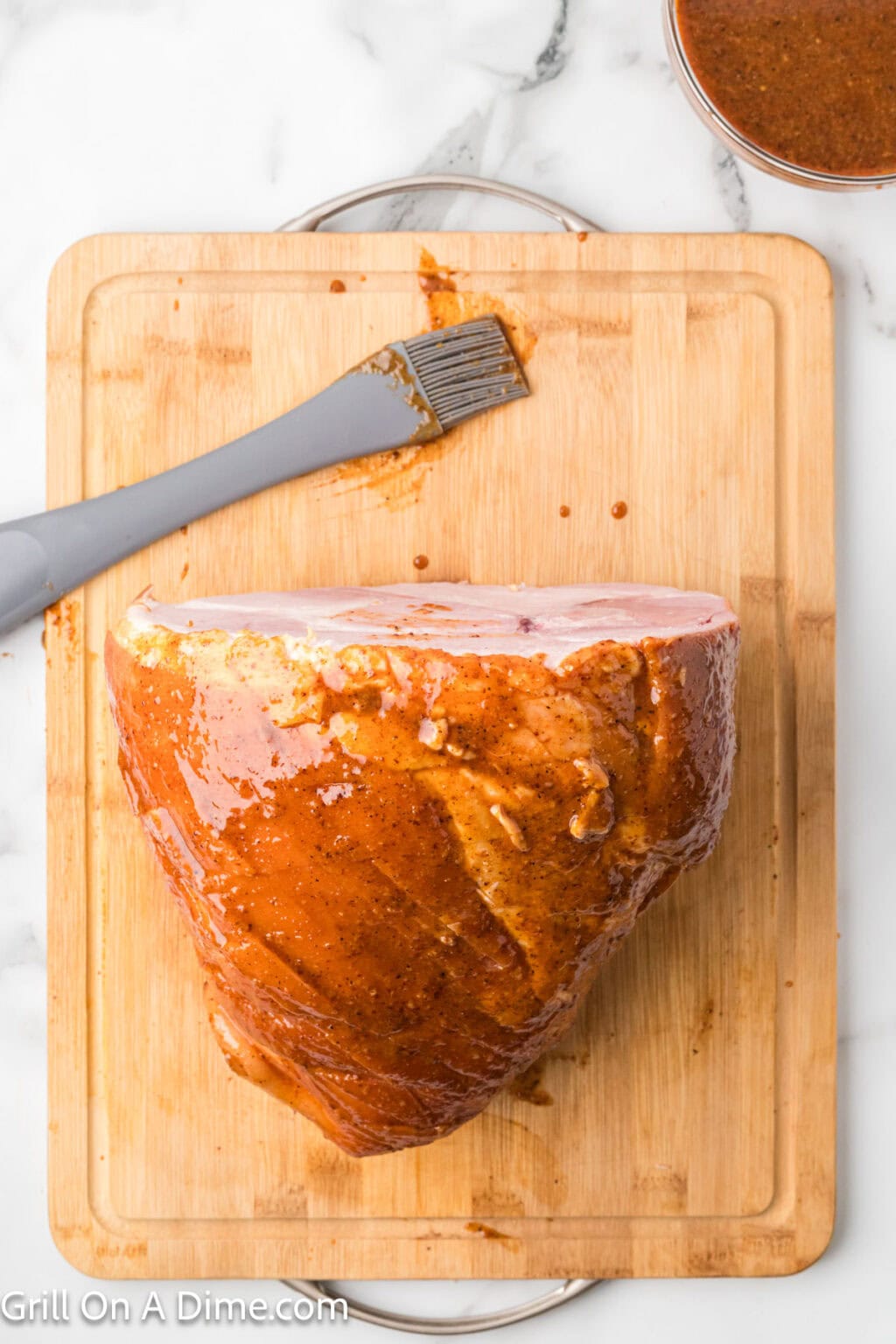 Smoked Pulled Ham: Fork Tender and Tasty - grillonadime.com
