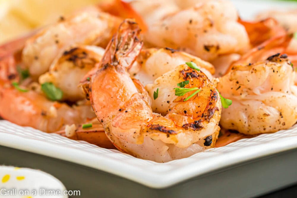 Garlic Lemon Grilled Shrimp: Quick and Easy Meal - grillonadime.com