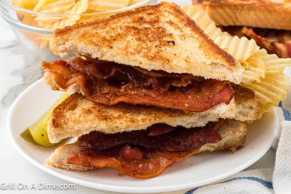 Bacon Sandwich - grillonadime.com