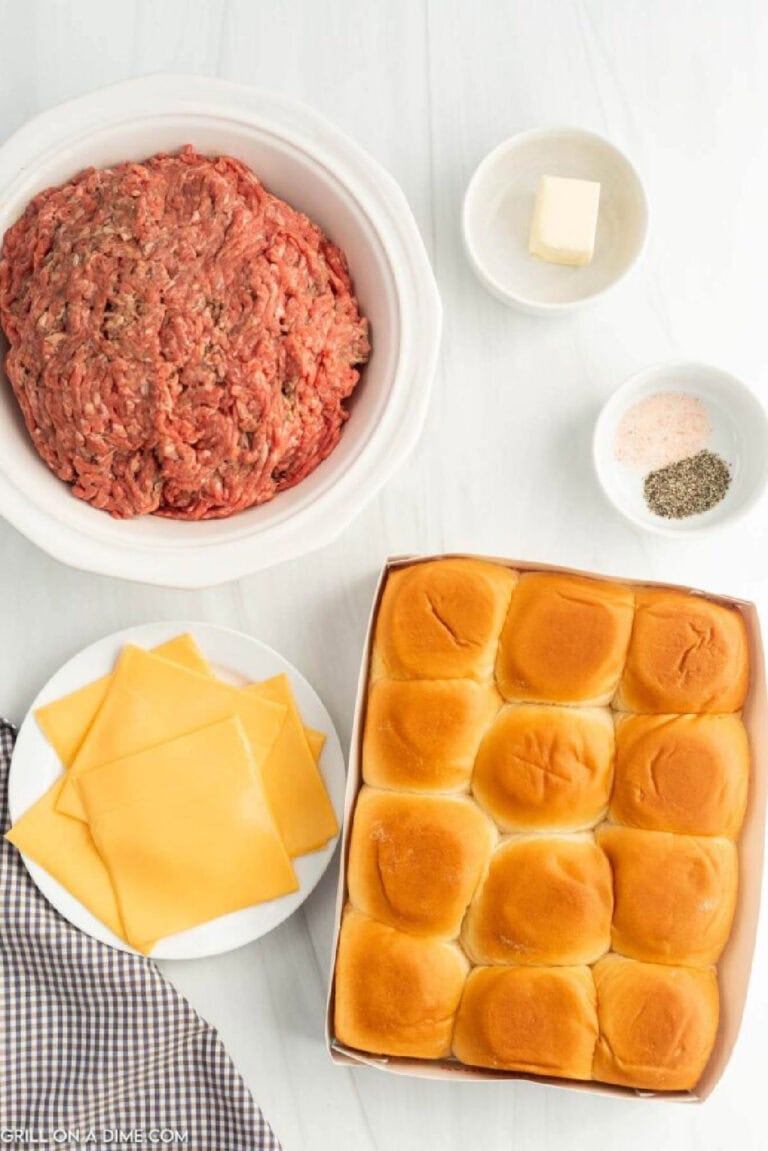 Smash Burger Sliders - grillonadime.com