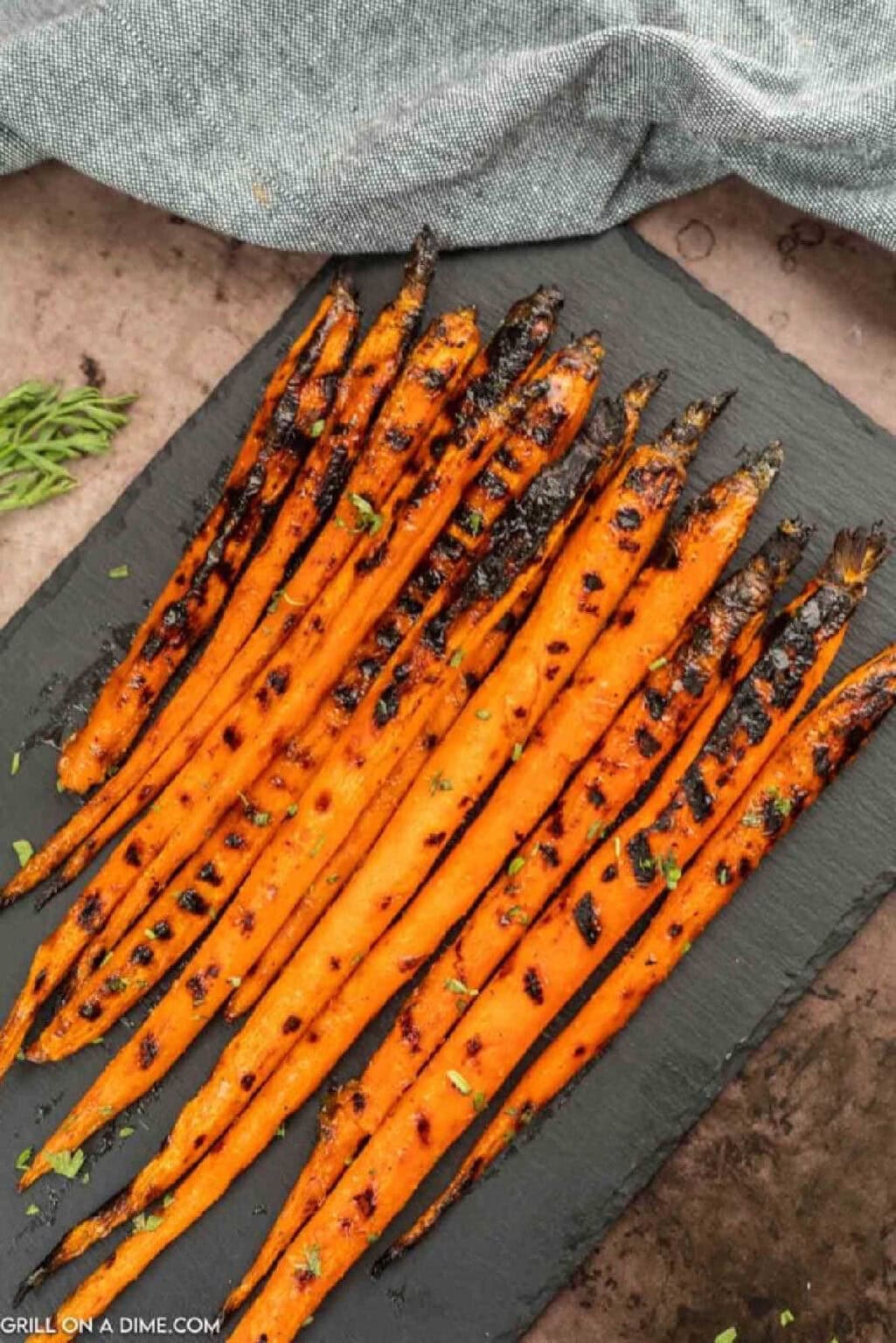 Grilled Glazed Carrots - grillonadime.com