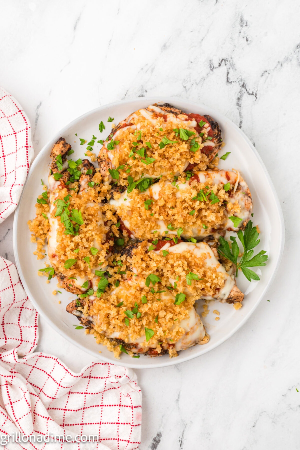 Grilled Chicken Parmesan - grillonadime.com