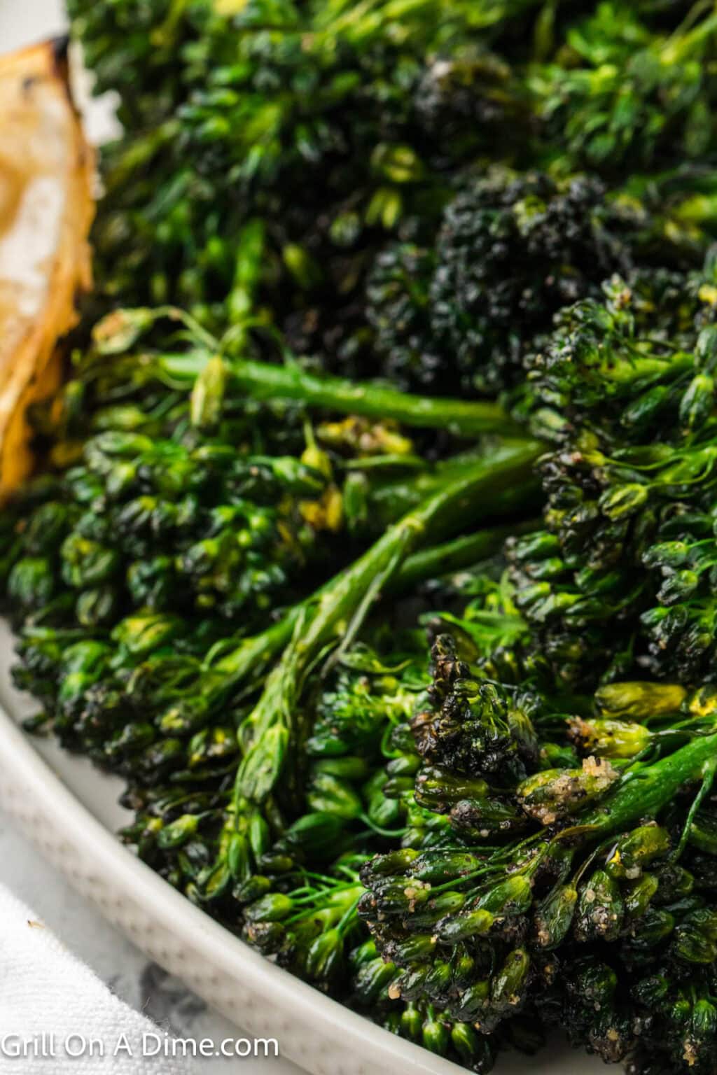 Grilled Broccolini - grillonadime.com