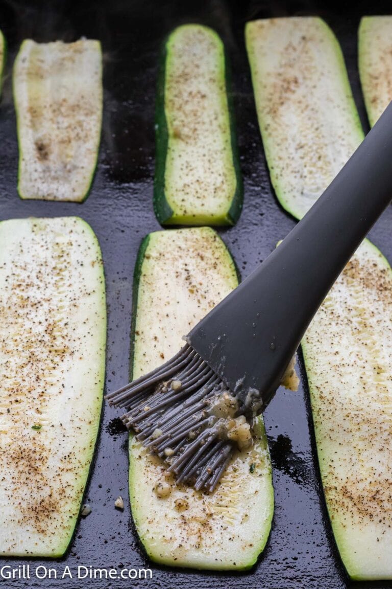 Cheesy Garlic Zucchini Steaks - grillonadime.com