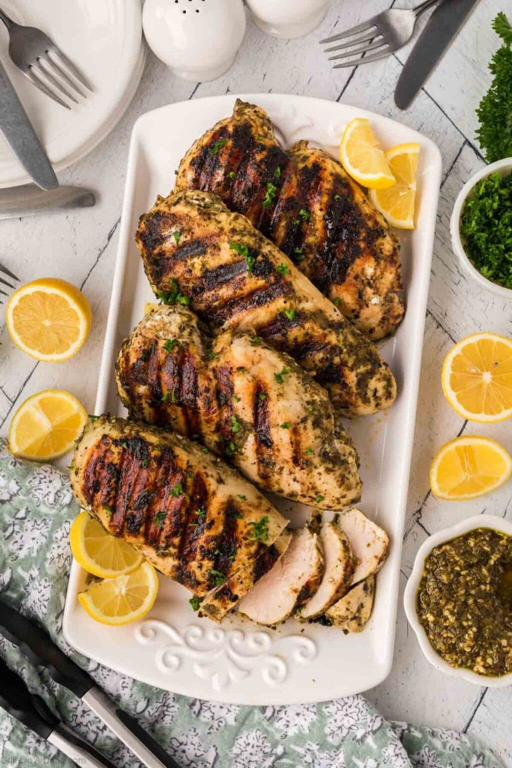 Grilled Pesto Chicken - grillonadime.com