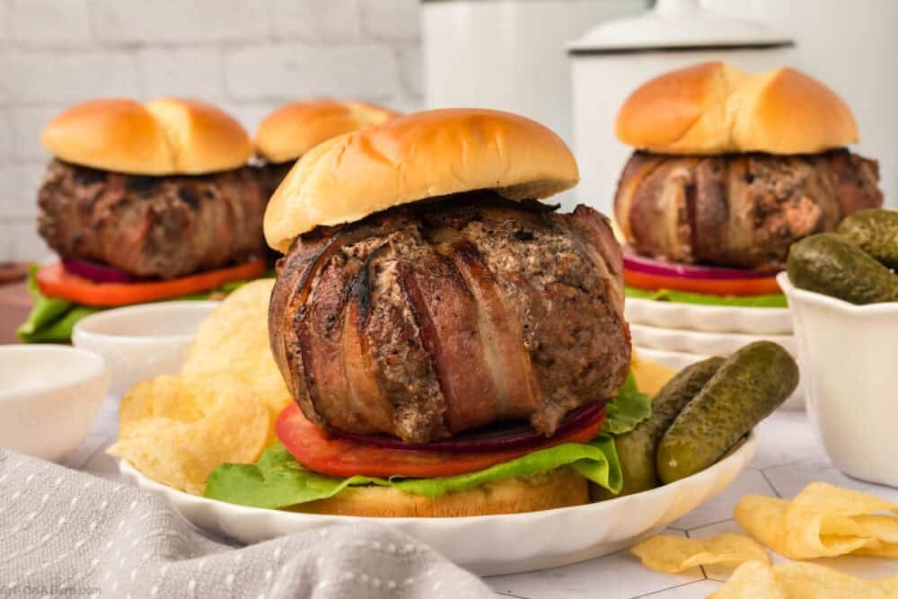 Bacon Wrapped Burger: The Ultimate Flavor Explosion - grillonadime.com